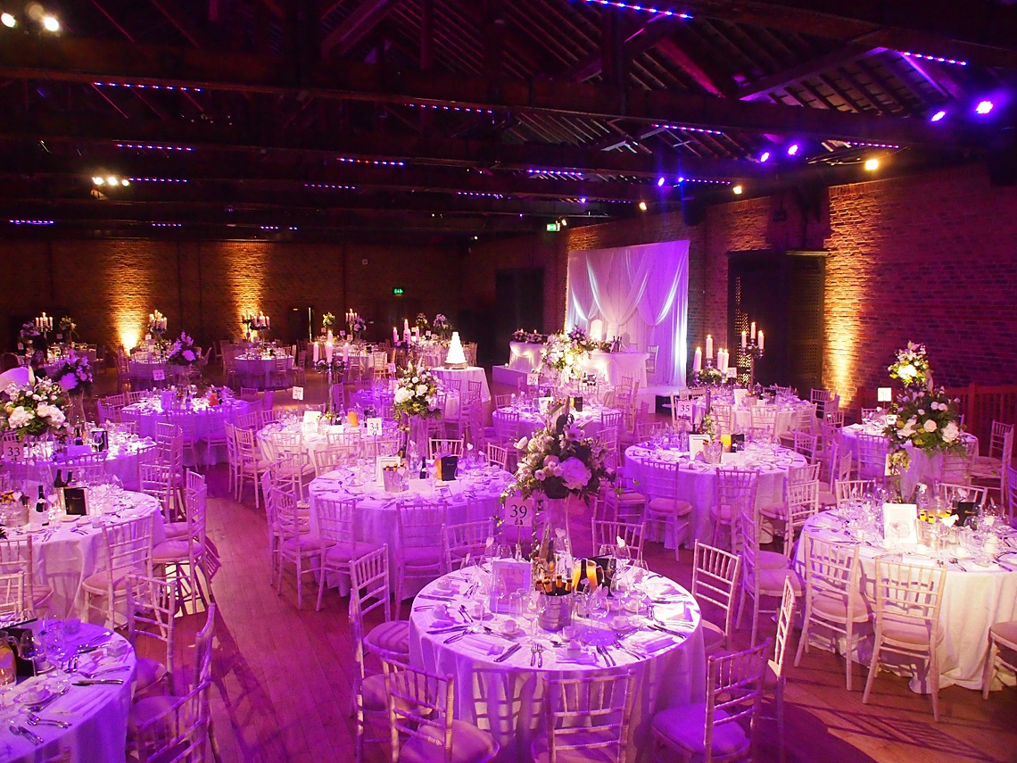 London Jewish Wedding Venue Inspo: The Brewery - Smashing the Glass ...