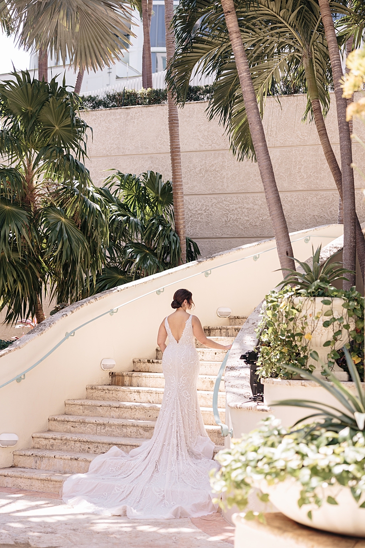 An Ines Di Santo Bride for a Zionist and Proud Jerusalem-Meets-Florida ...